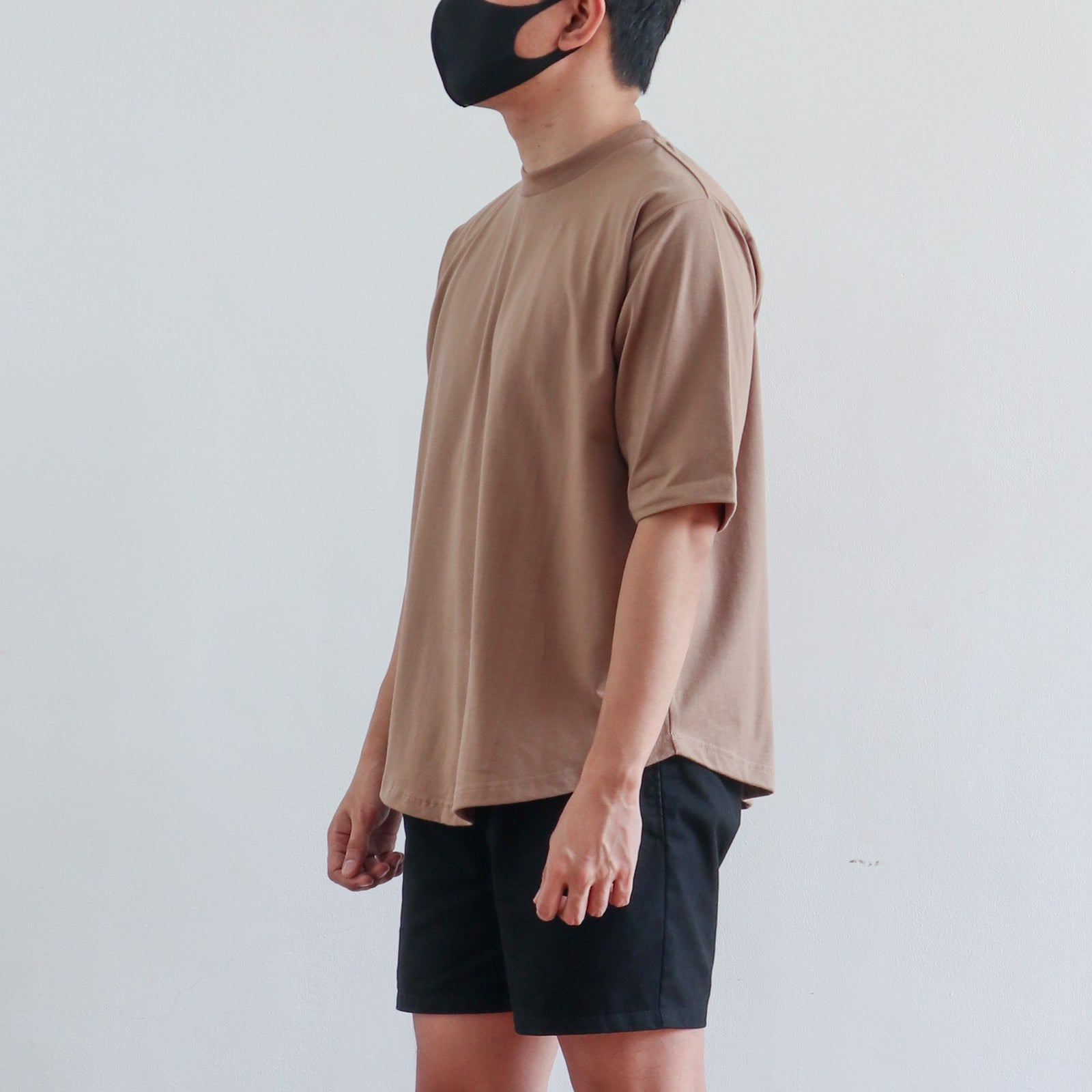 BOXY CURVE HEM TEE IN MOCHA BROWN – PO:YO